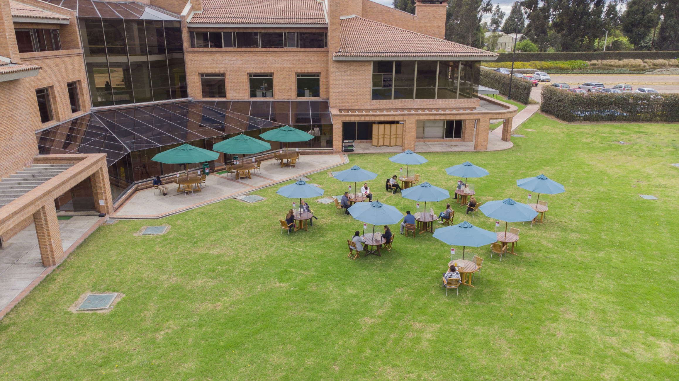 COVID-19 | PLAN DE RETORNO A LAS AULAS - INALDE Business School